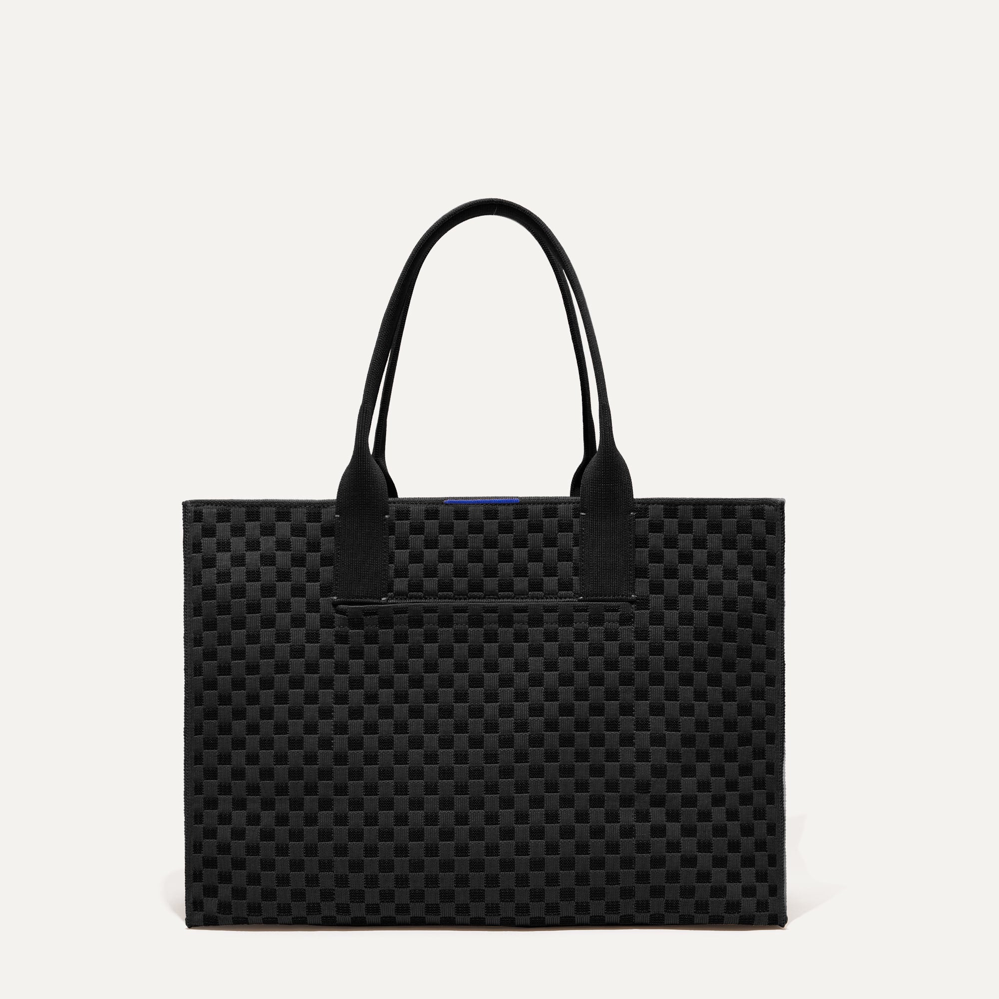 The Classic Tote in Black Sand | Tote Bag | Rothy's