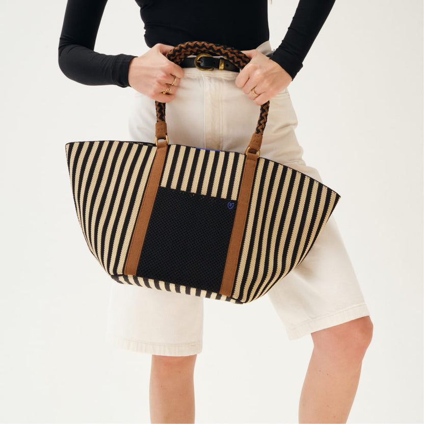 The Lightweight Tote in Checker Classic | Rothy's