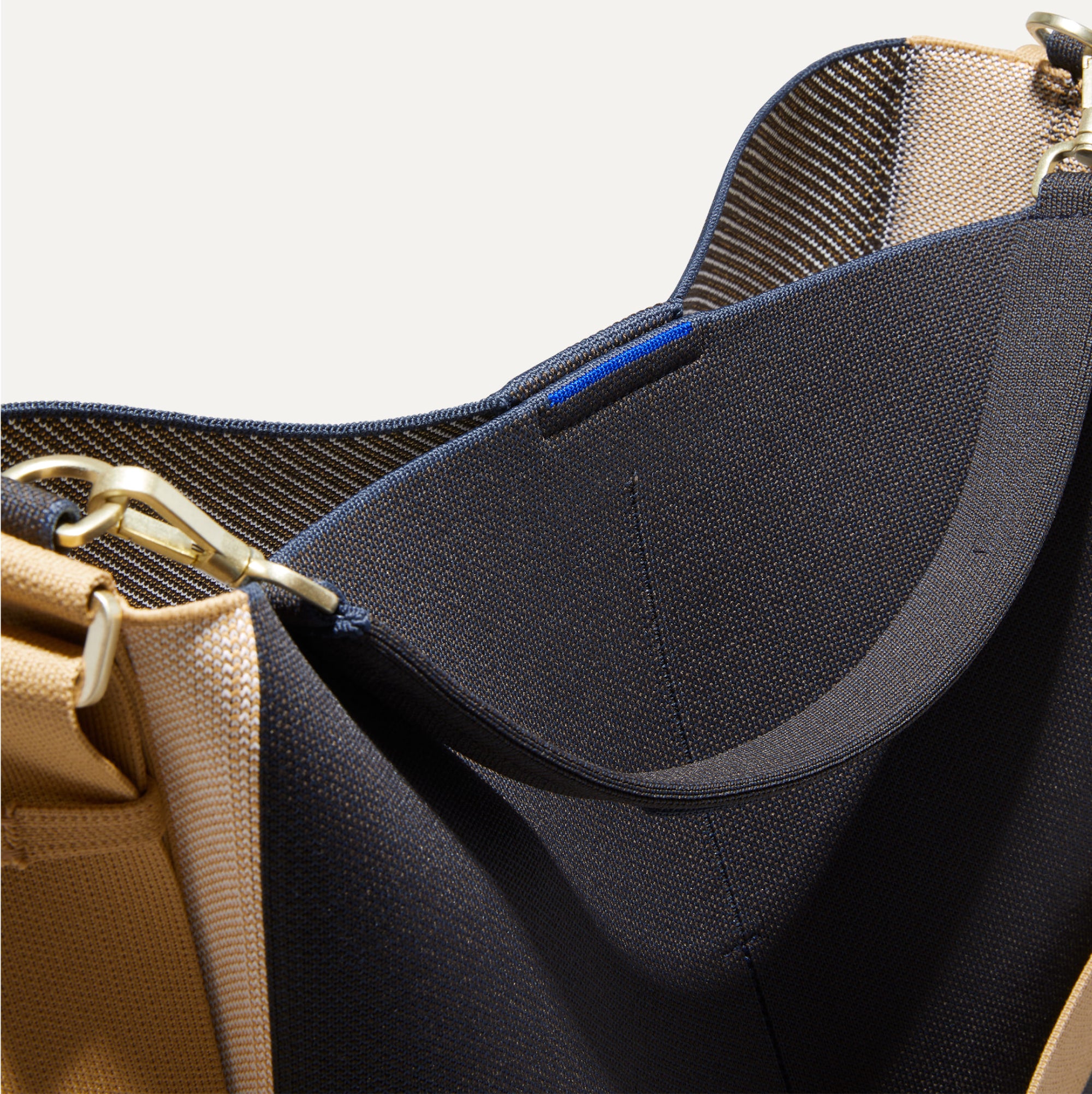 The Bucket Bag in Knot Brown | Bags & Accessories | Rothy's