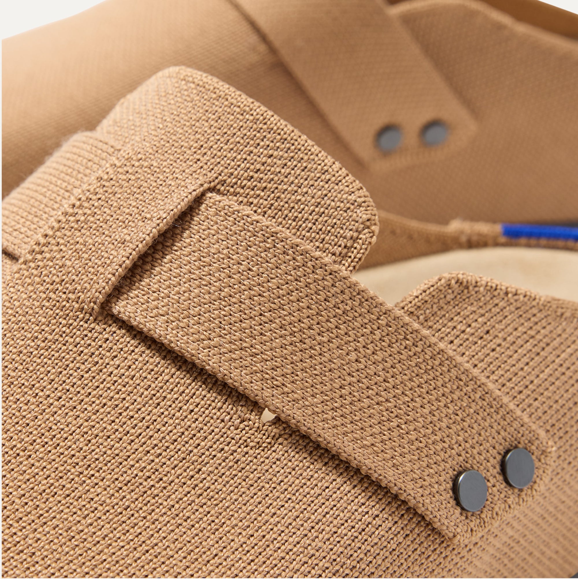 The Men's Clog in Soft Black | Rothy's