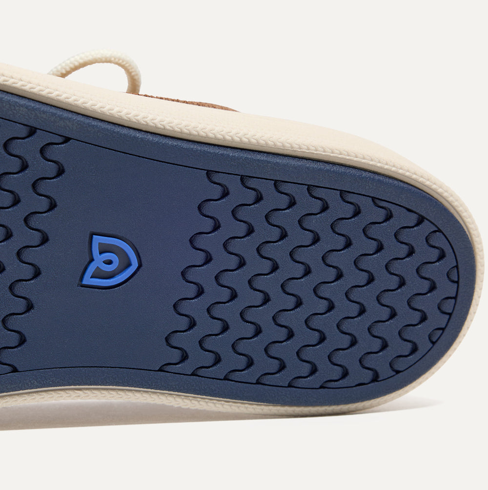 The Ravello Boat Shoe in Nautical Navy | Men's Loafers | Rothy's