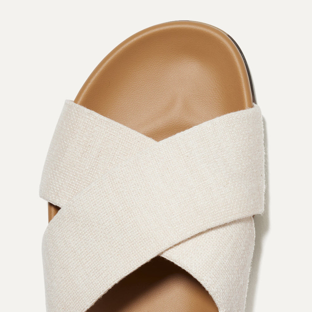 The Weekend Slide in Silver Sand | Women's Sandals | Rothy's