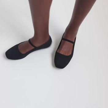 The Max Square Mary Jane in Black Sand | Rothy's